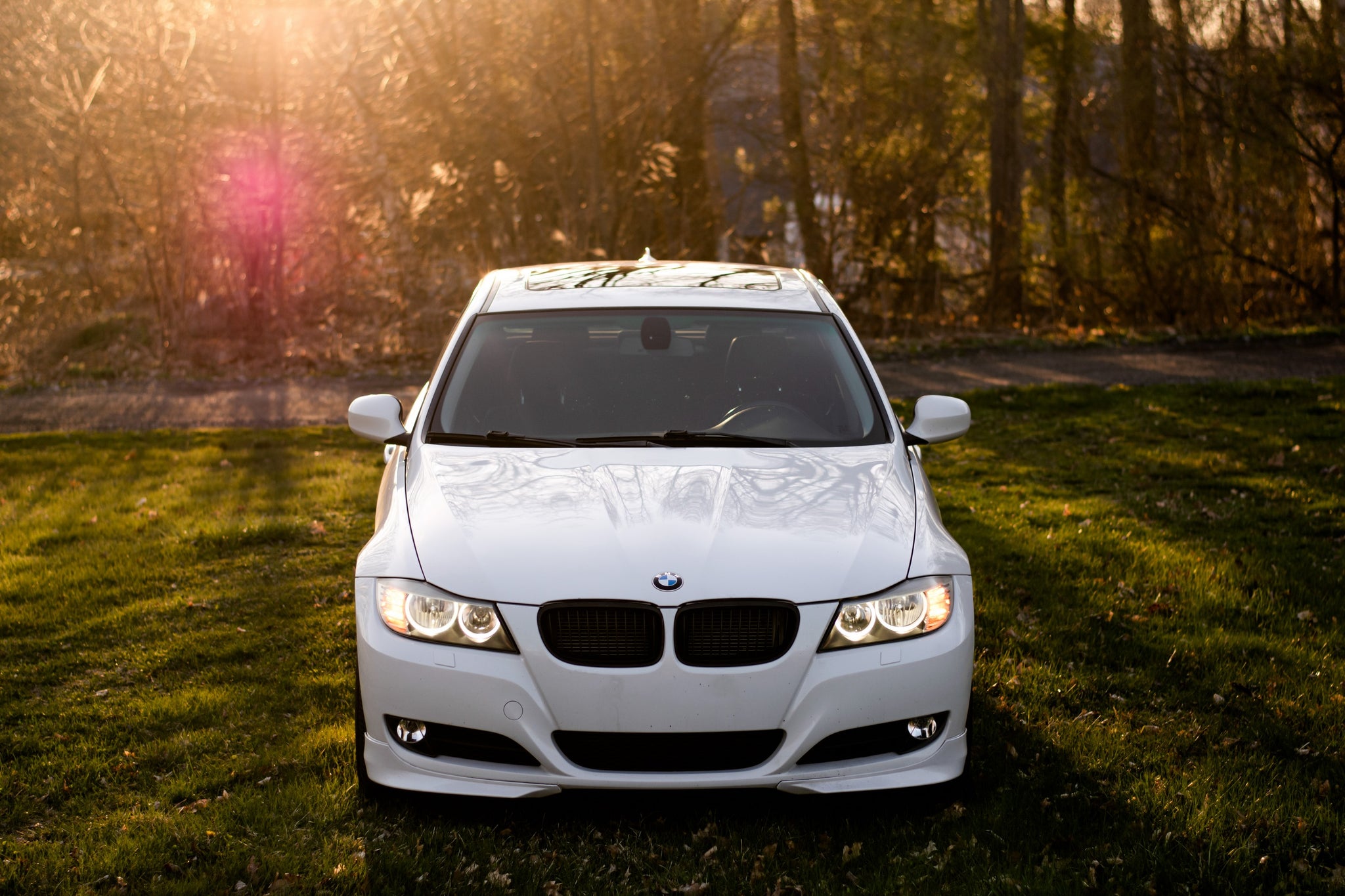 LUX E90 LCI Halogen V4 - Lux Angel Eyes